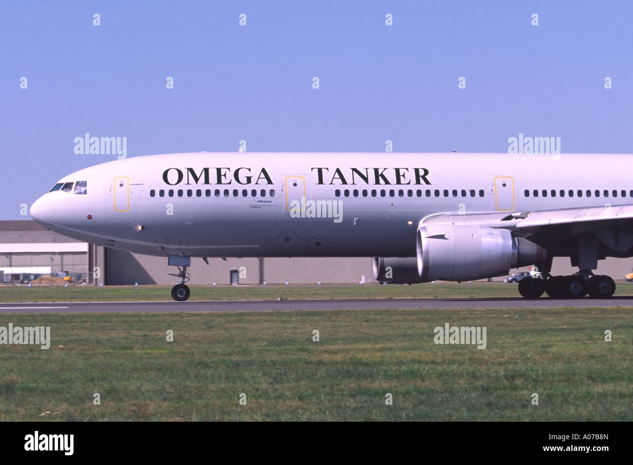 McDonnell Douglas DC-10 Omega Tanker landing after displaying at ...