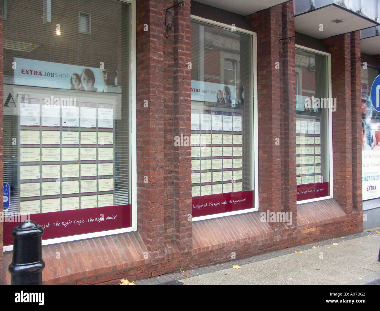 Recruitment agency window hi-res stock photography and images - Alamy