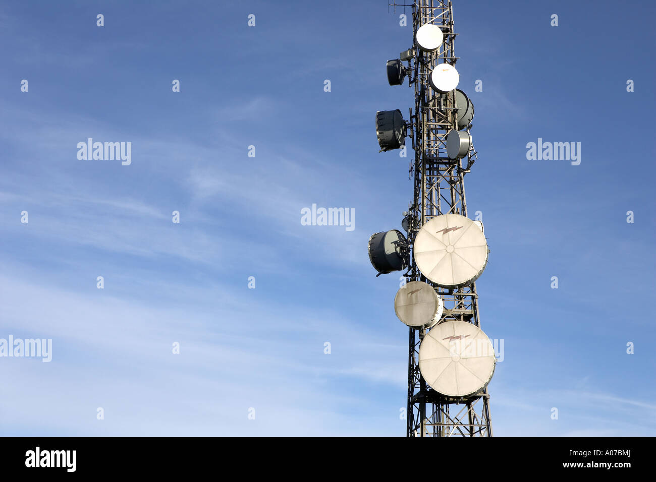 Cellular signal booster hi-res stock photography and images - Alamy