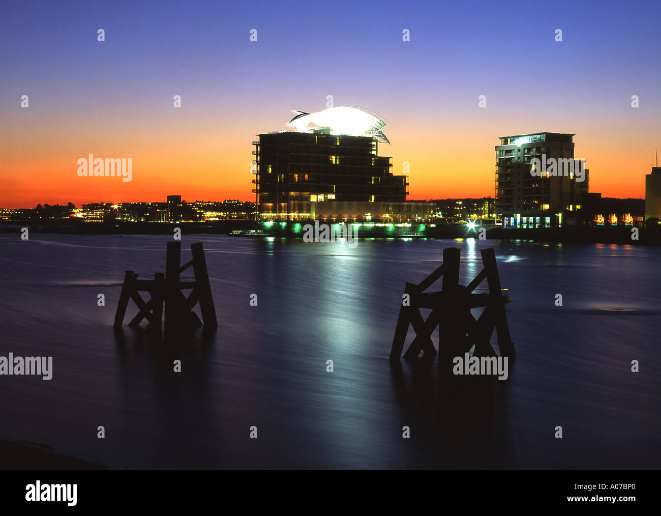 Illuminated star of david hi-res stock photography and images - Alamy