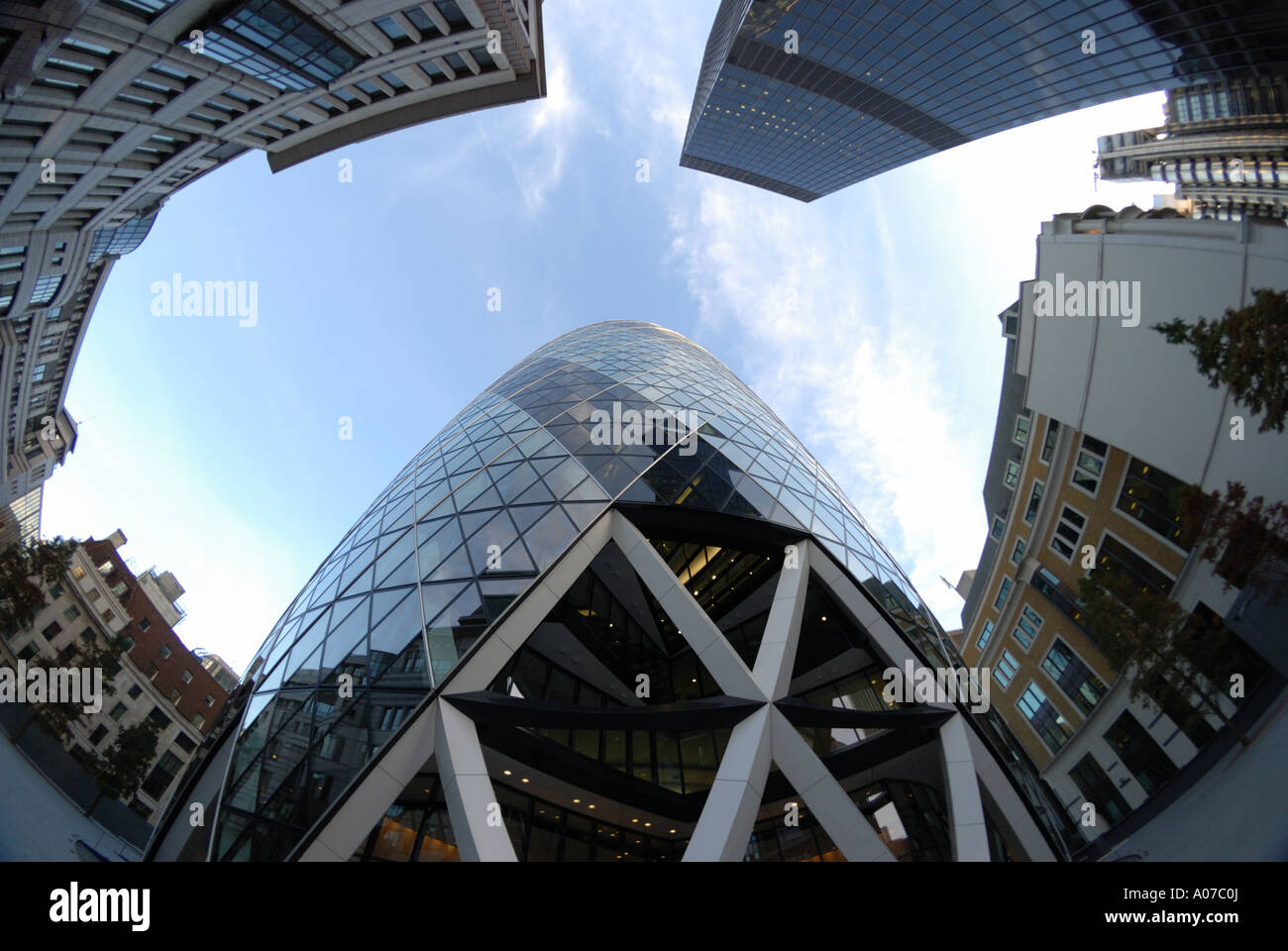 Cigar tower city hi-res stock photography and images - Alamy