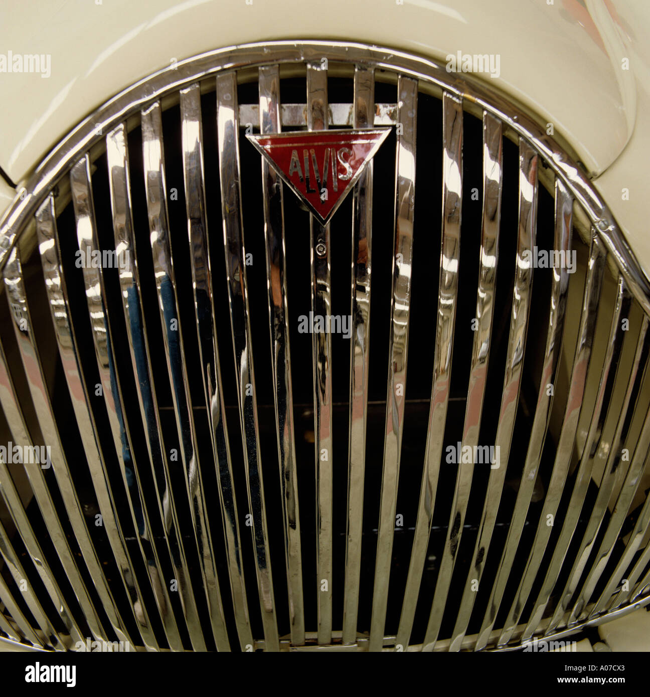 Alvis classic car badge radiator hi-res stock photography and images ...