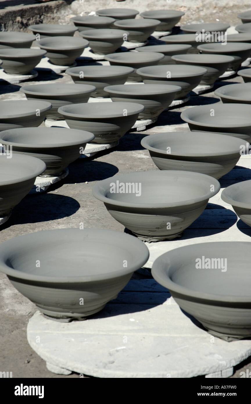 Sun drying clay pots hi-res stock photography and images - Alamy