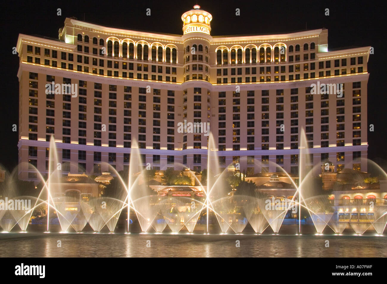 Hotel of bellagio hi-res stock photography and images - Alamy