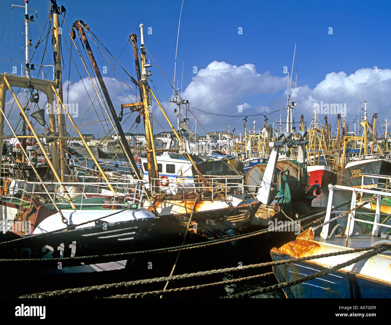 Attractive important village hi-res stock photography and images - Alamy