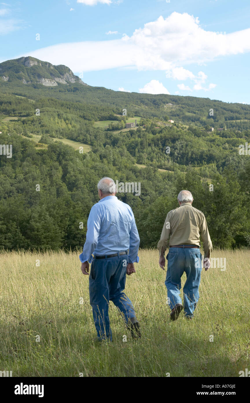 Two italian peasants hi-res stock photography and images - Alamy