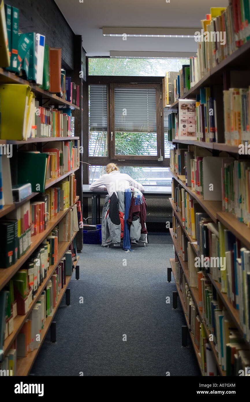 Student in Library Stock Photo - Alamy