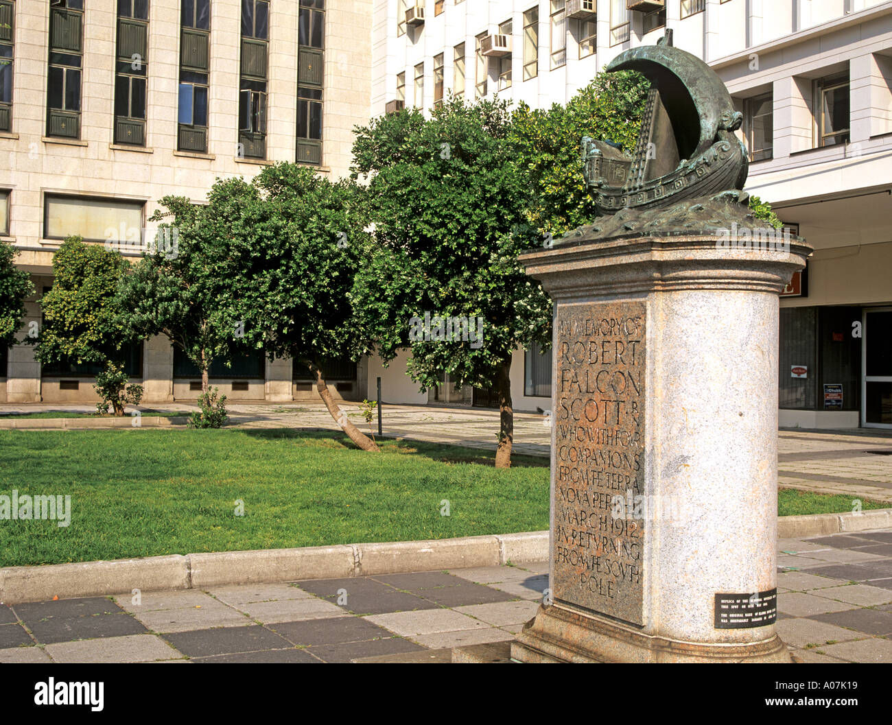 CAPE TOWN SOUTH AFRICA October Memorial to Robert Scott of the ...