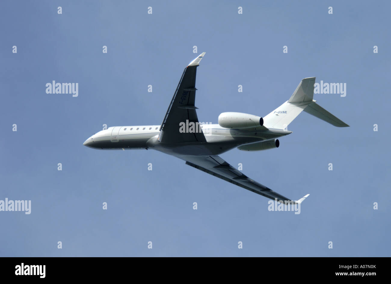Dassault Falcon 900 super large Tri Jet departing Inverness Dalcross ...