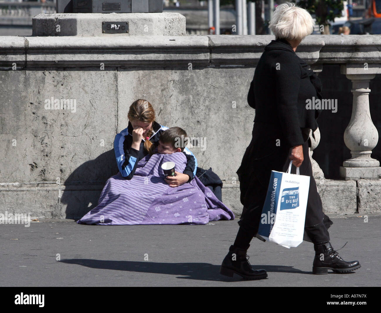 Children begging irish hi-res stock photography and images - Alamy