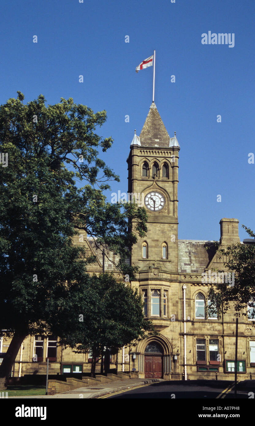 Colne town hall hi-res stock photography and images - Alamy