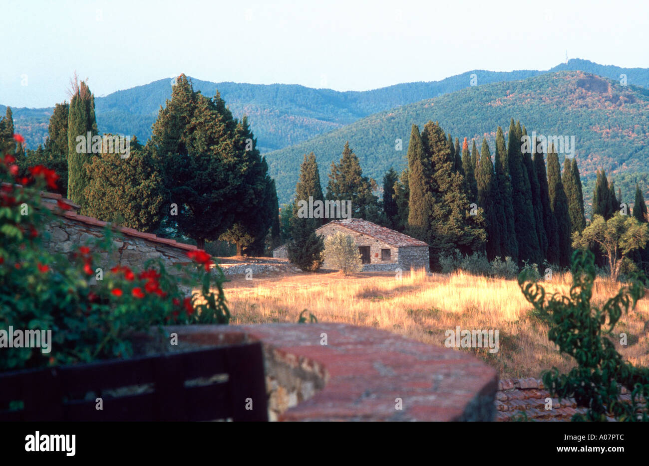 Tuscany Italy, Romantic Italian Countryside Landscape Scenic with Farm ...
