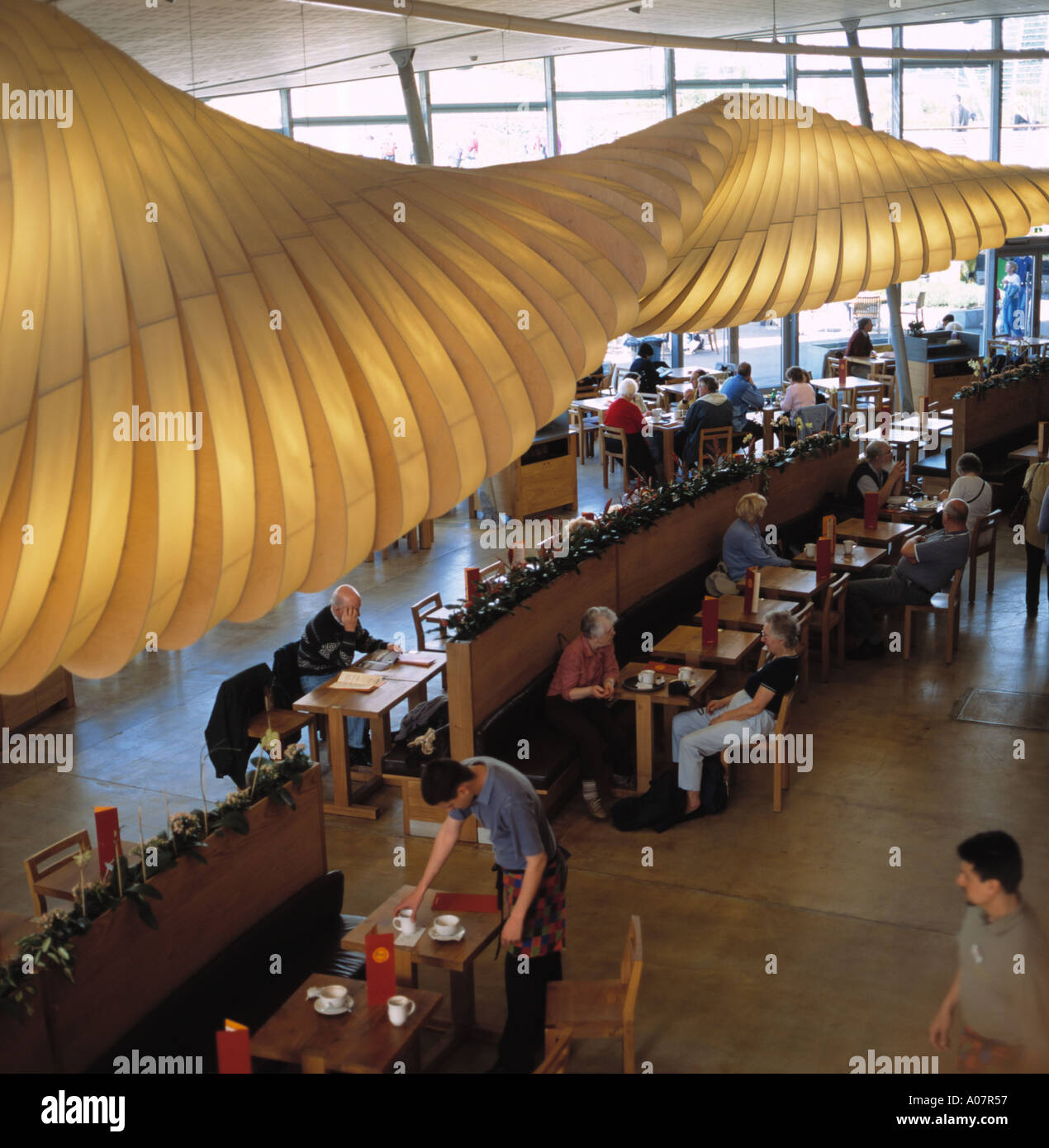 Eden project children hi-res stock photography and images - Alamy