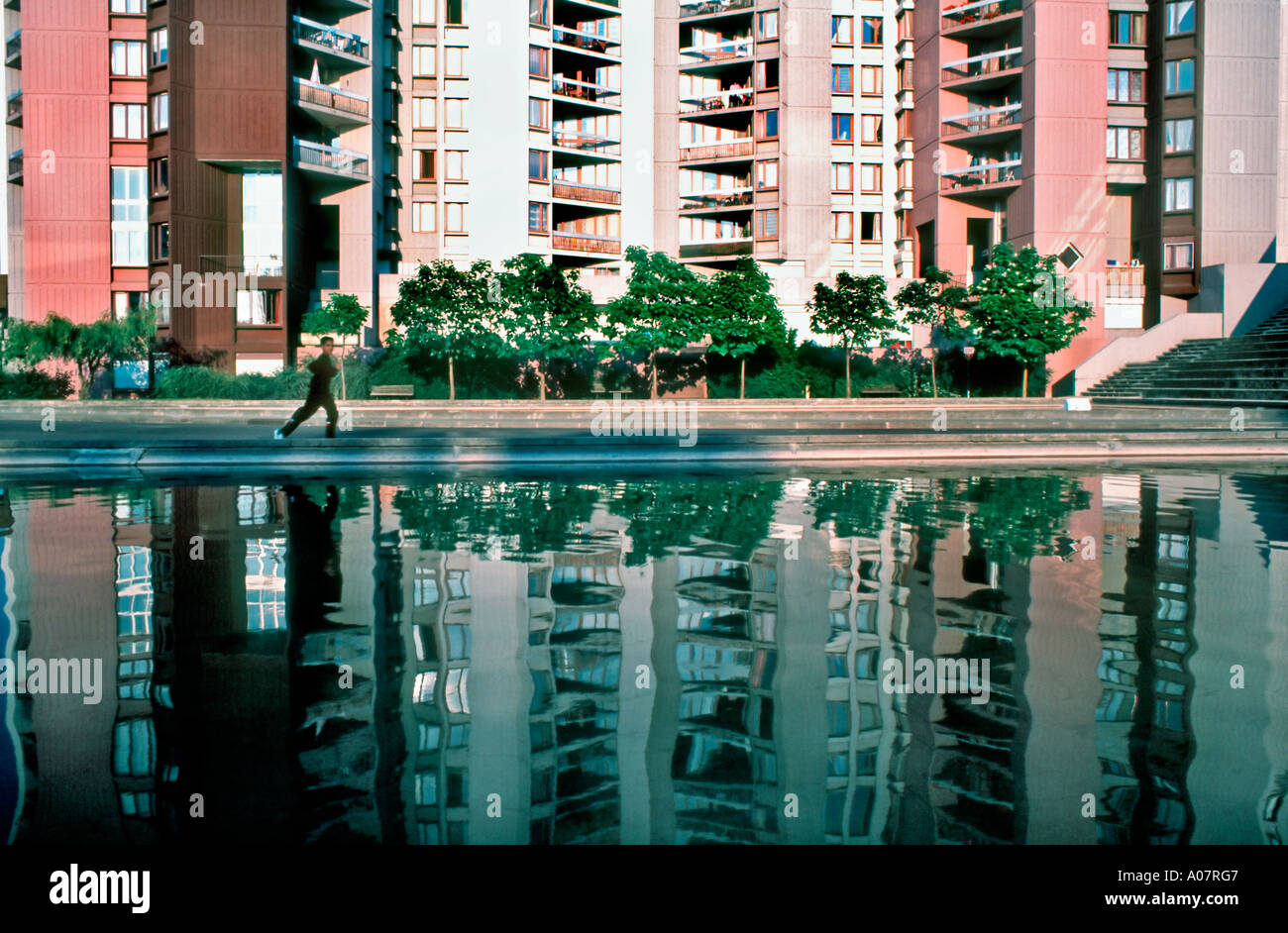 1960s Housing Projects Stock Photos & 1960s Housing Projects Stock ...