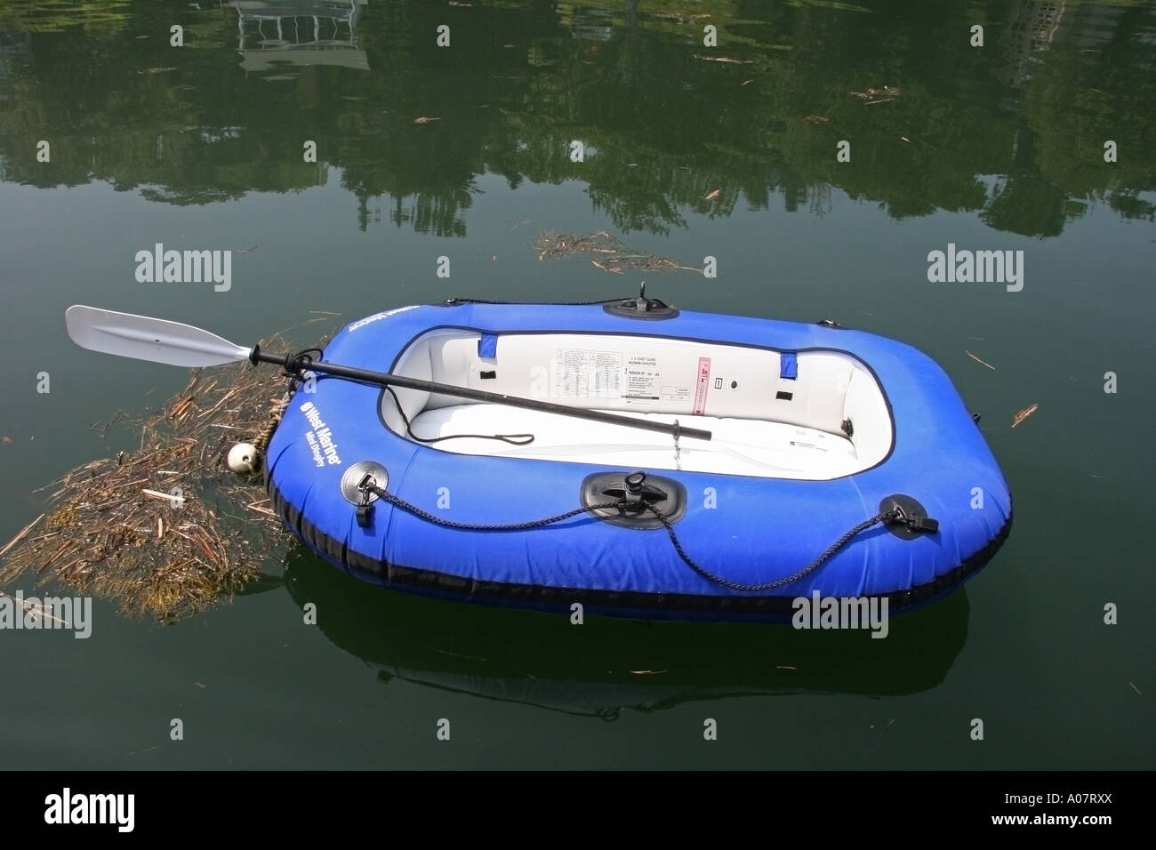 Poor mans boat hi-res stock photography and images - Alamy