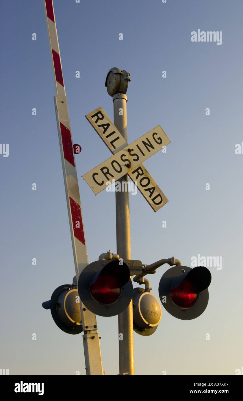 Railroad crossing signal Stock Photo - Alamy