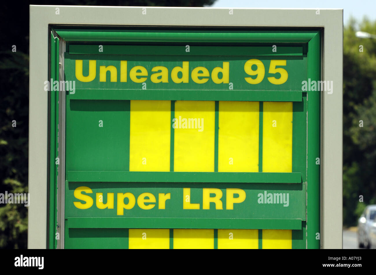 Lrp hi-res stock photography and images - Alamy