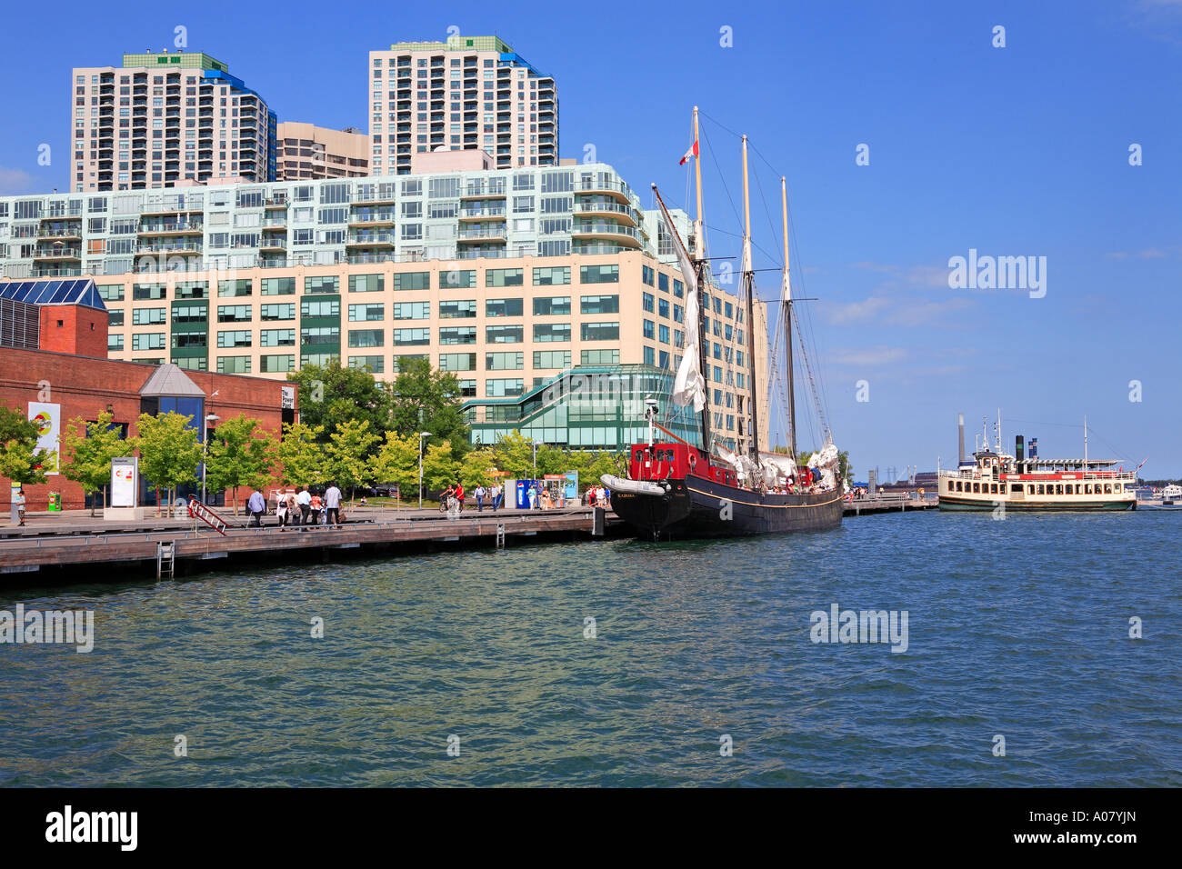 Toronto, Queen's Quay Stock Photo - Alamy