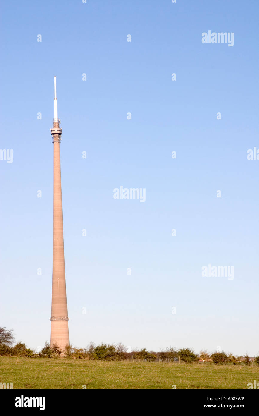 Emley moor transmission mast hi-res stock photography and images - Alamy