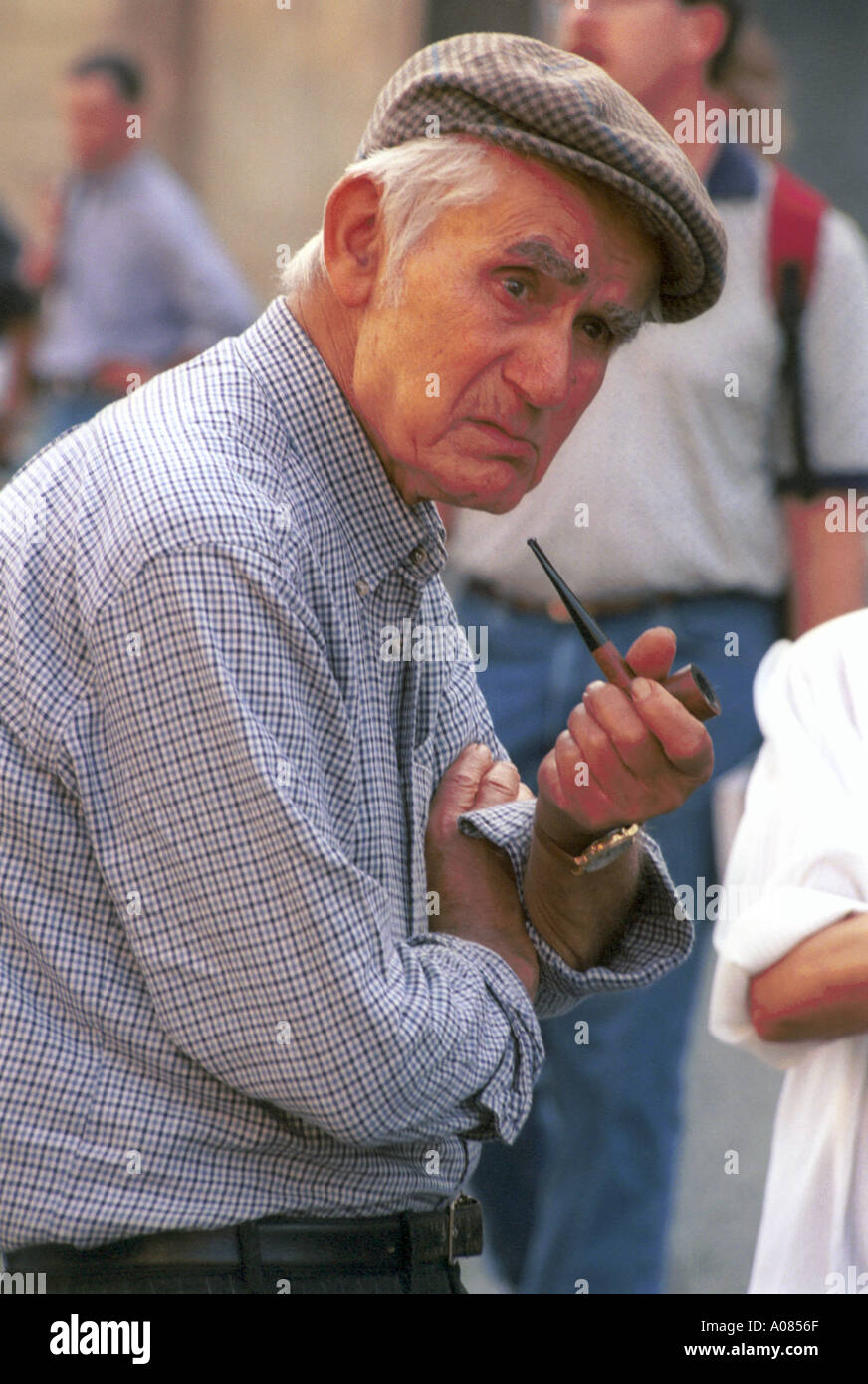 Old man street portrait Rome Italy Stock Photo - Alamy