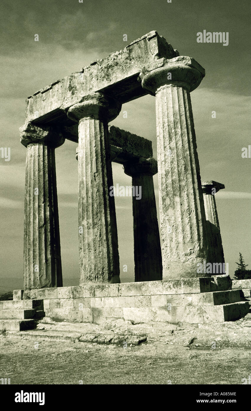 Temple in Corinth Corinth GRC GREECE Antike Stock Photo - Alamy
