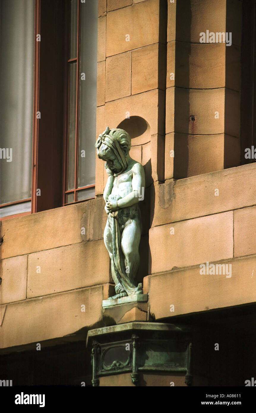 Russell institute hi-res stock photography and images - Alamy