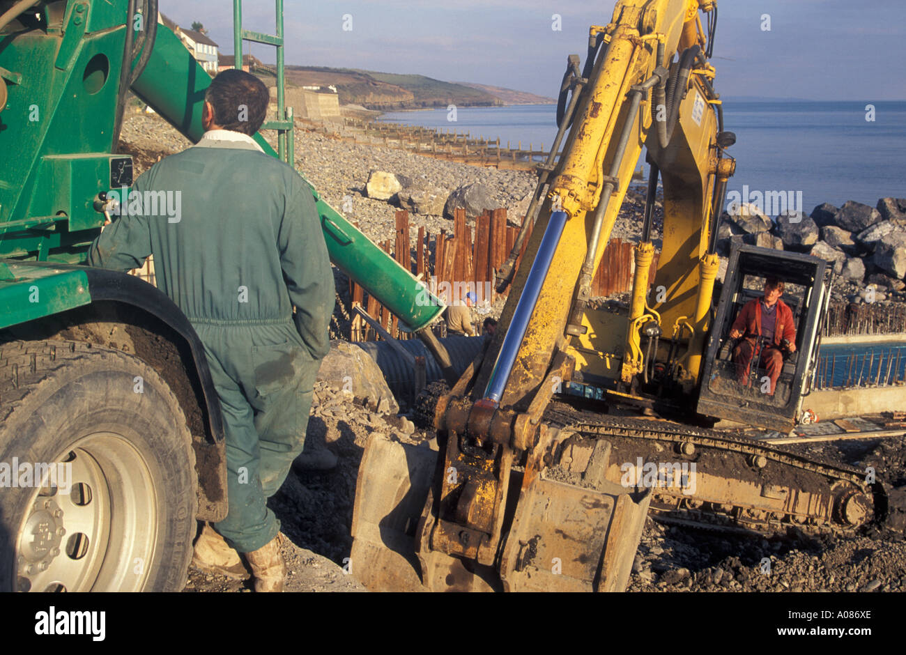 Works sea hi-res stock photography and images - Alamy