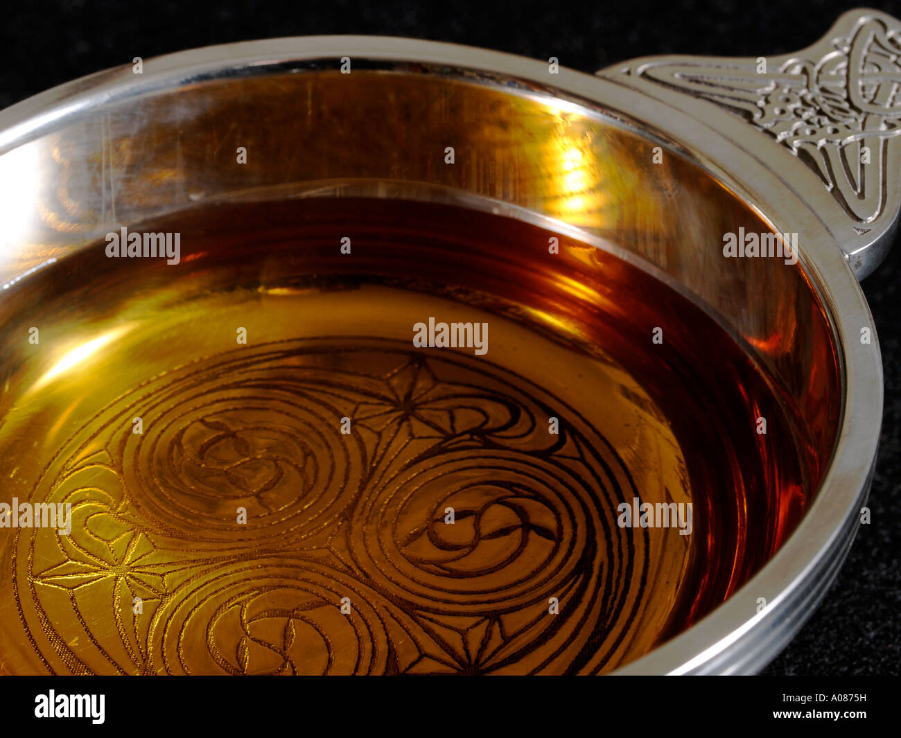 The quaich hi-res stock photography and images - Alamy