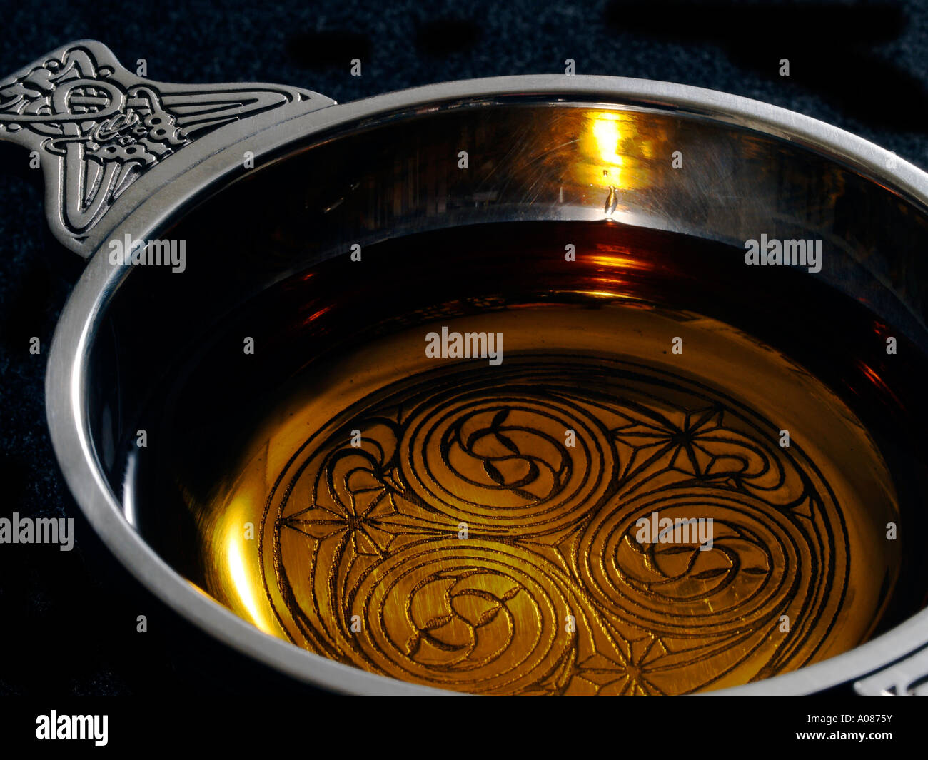The quaich hi-res stock photography and images - Alamy