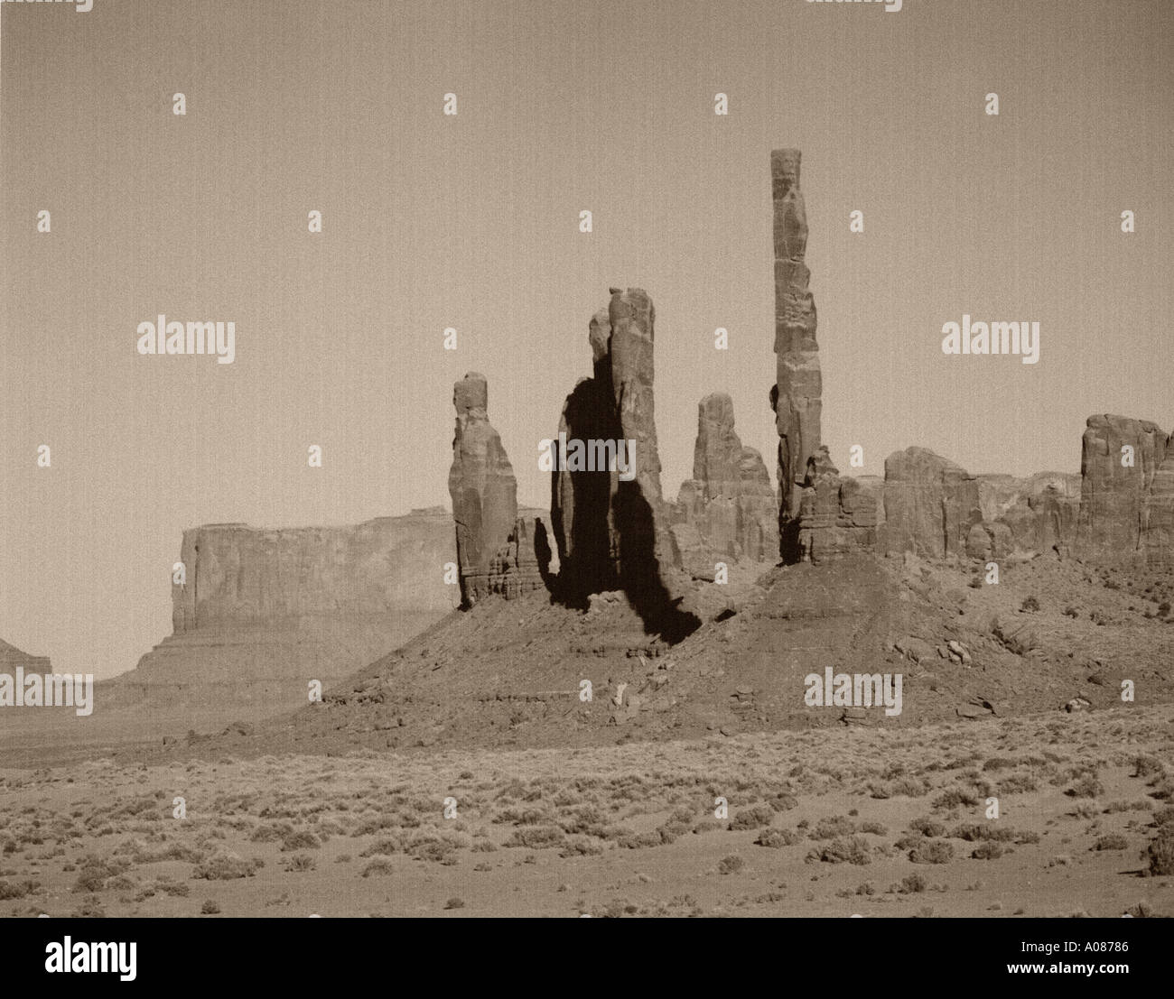 Monolith totem hi-res stock photography and images - Alamy