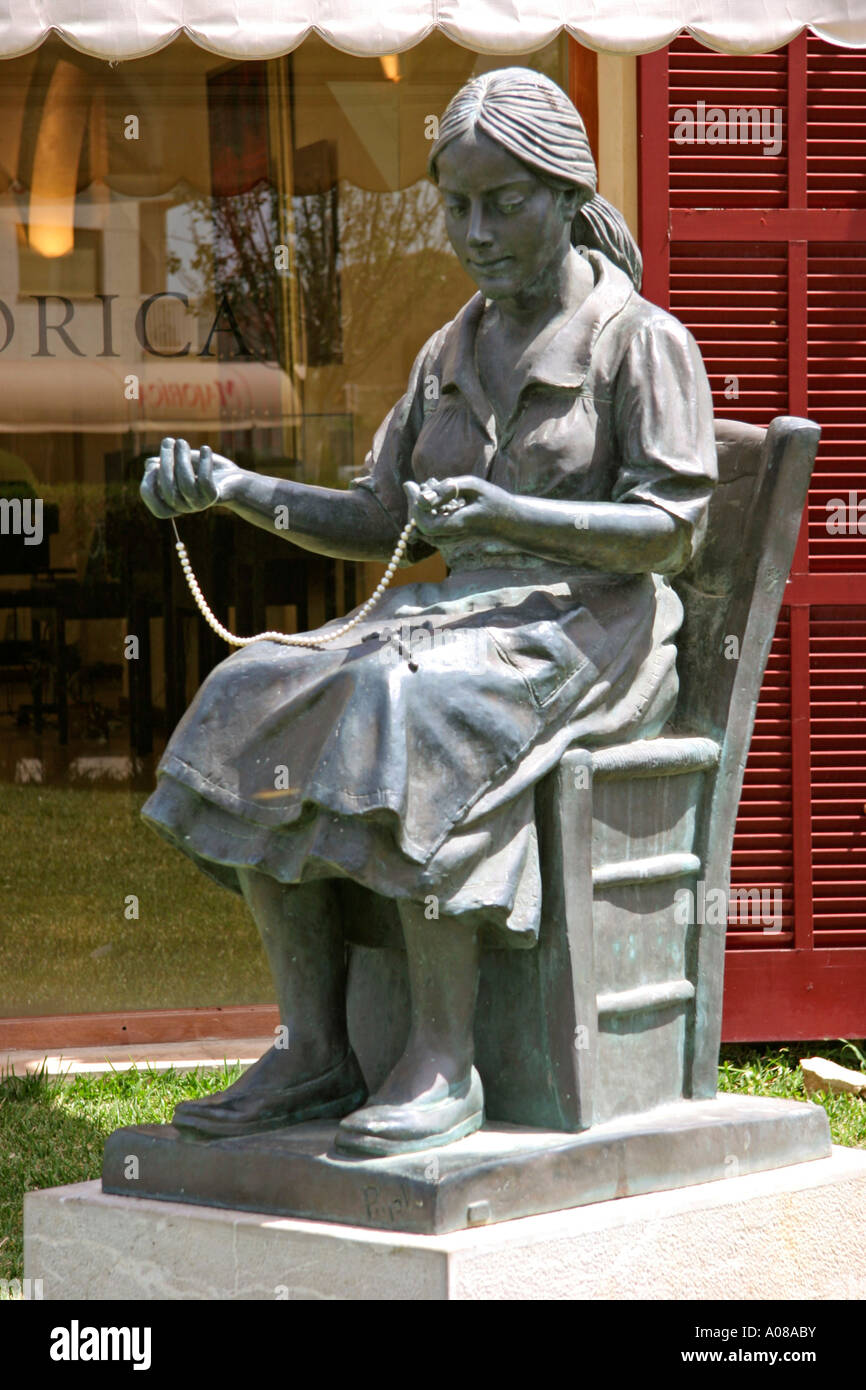 Mallorca Majorica Perlen, Majoriva pearls Stock Photo - Alamy