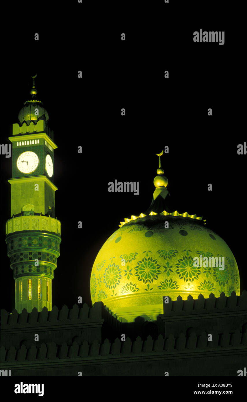 Mosque at night Muscat Oman Stock Photo - Alamy