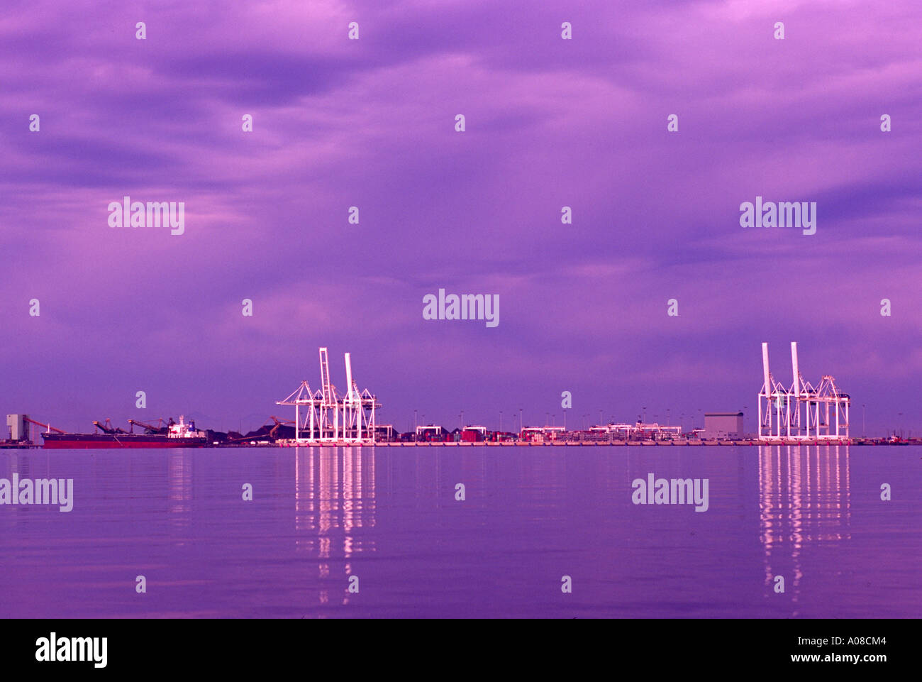 Deep sea mining equipment hi-res stock photography and images - Alamy