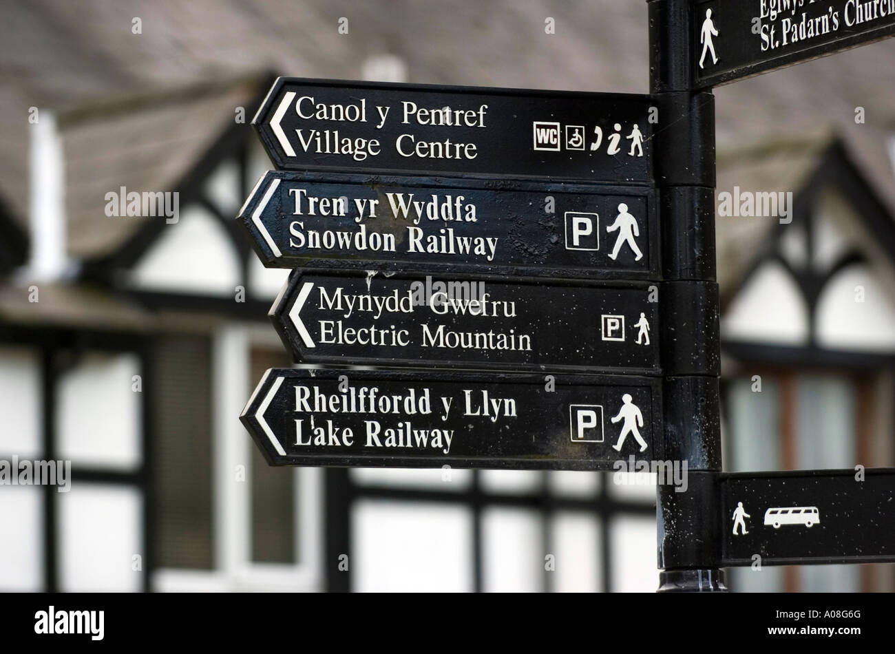 Llanberis town centre hi-res stock photography and images - Alamy