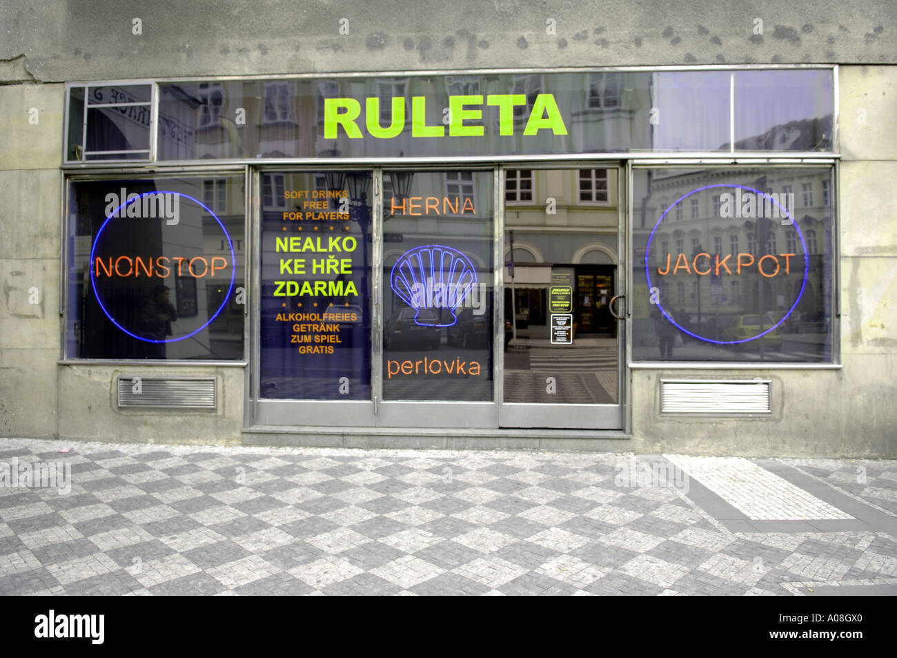 Ruleta ruleta hi-res stock photography and images - Alamy