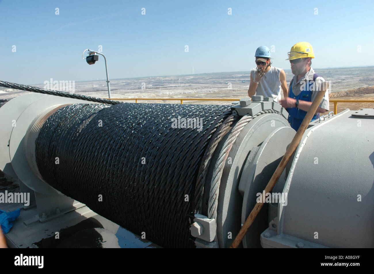 Haulage rope hi-res stock photography and images - Alamy