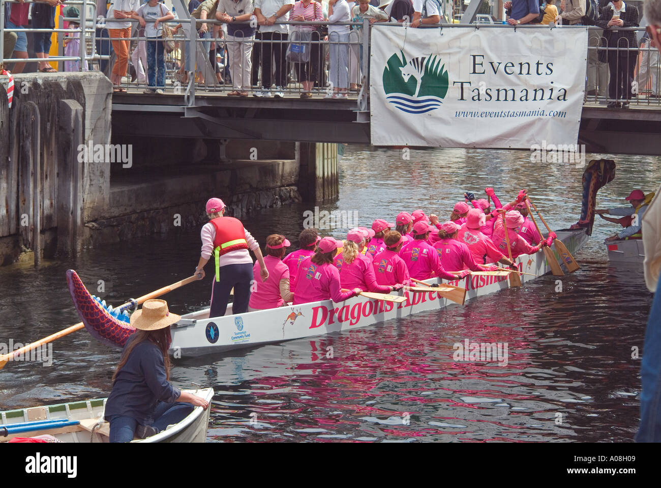 Australian dragon boat hi-res stock photography and images - Alamy