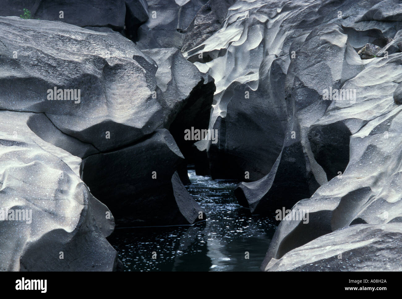 Unusual riverbed formation of the Valley of the Moon ( Vale da Lua ...
