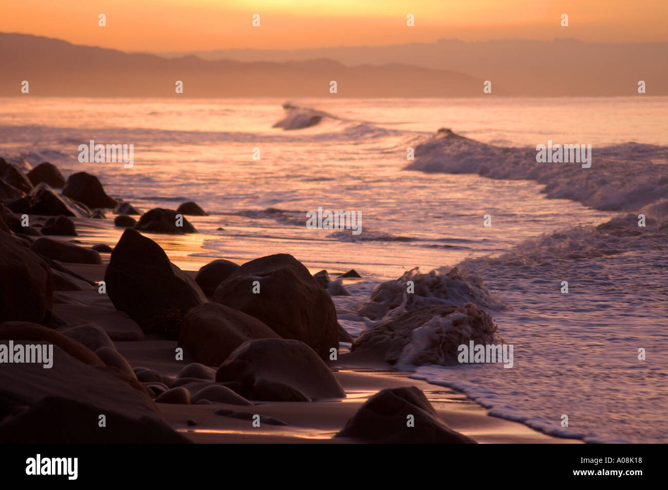 Butterfly beach sunrise hi-res stock photography and images - Alamy