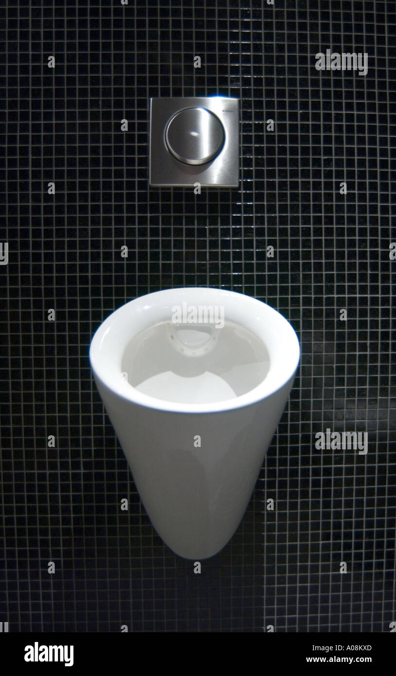 Male pissoir pissoir hi-res stock photography and images - Alamy