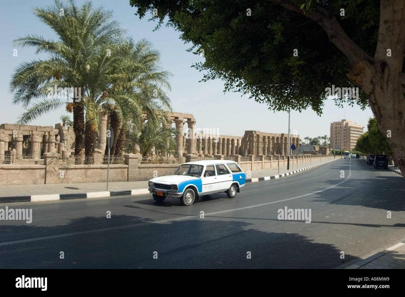 Luxor egypt taxi hi-res stock photography and images - Alamy