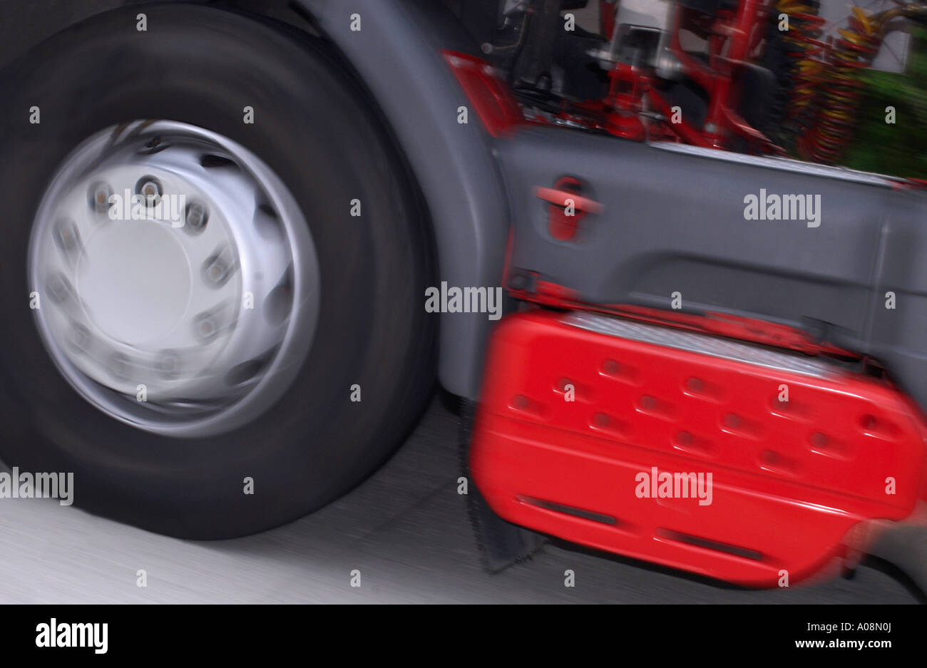 Lorry Tyre Stock Photos & Lorry Tyre Stock Images - Alamy