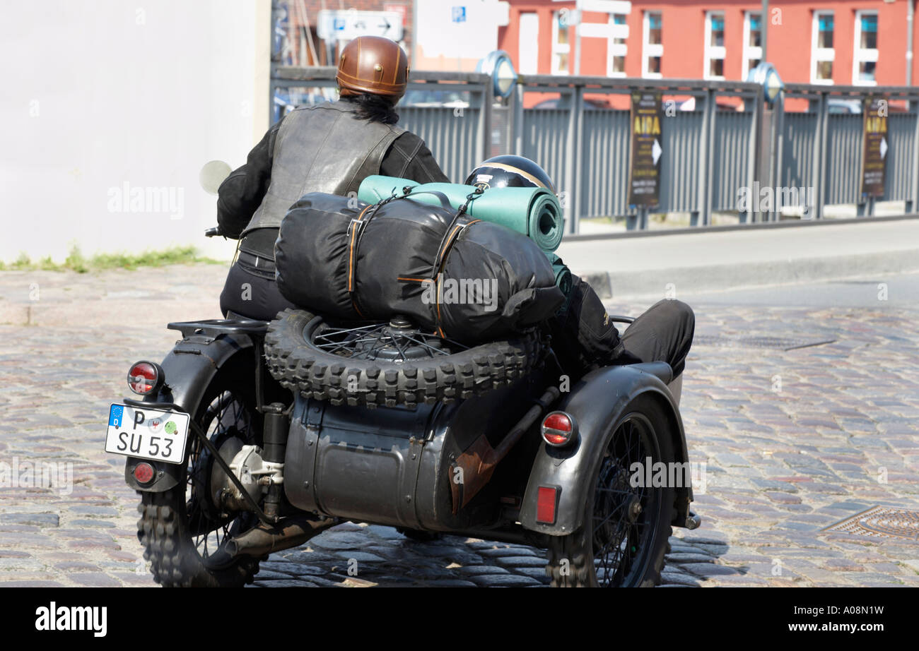 Sidecar passenger hi-res stock photography and images - Alamy