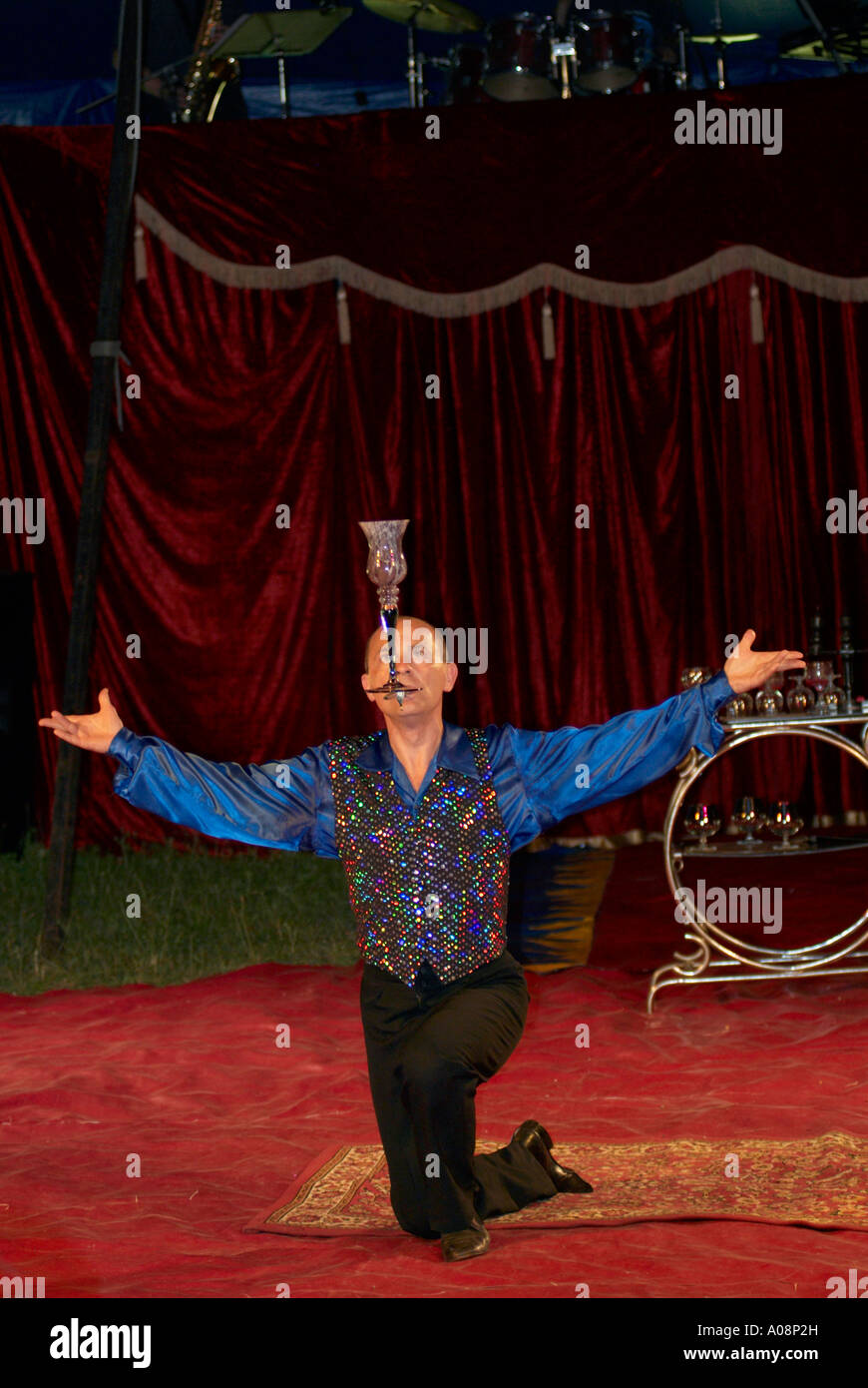 Bigtop hi-res stock photography and images - Alamy