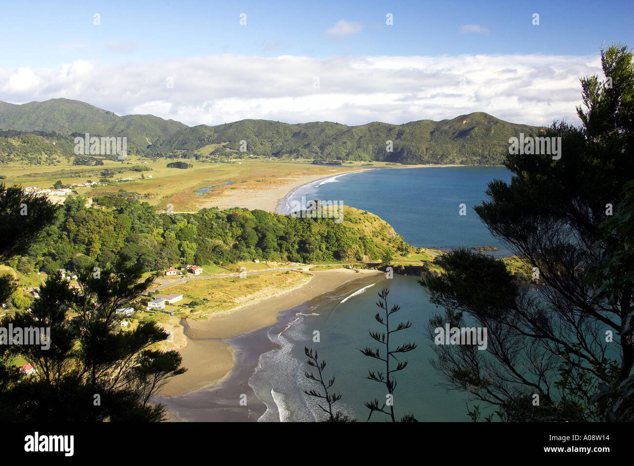 Onepoto Bay Hicks Bay Eastland New Zealand Stock Photo - Alamy