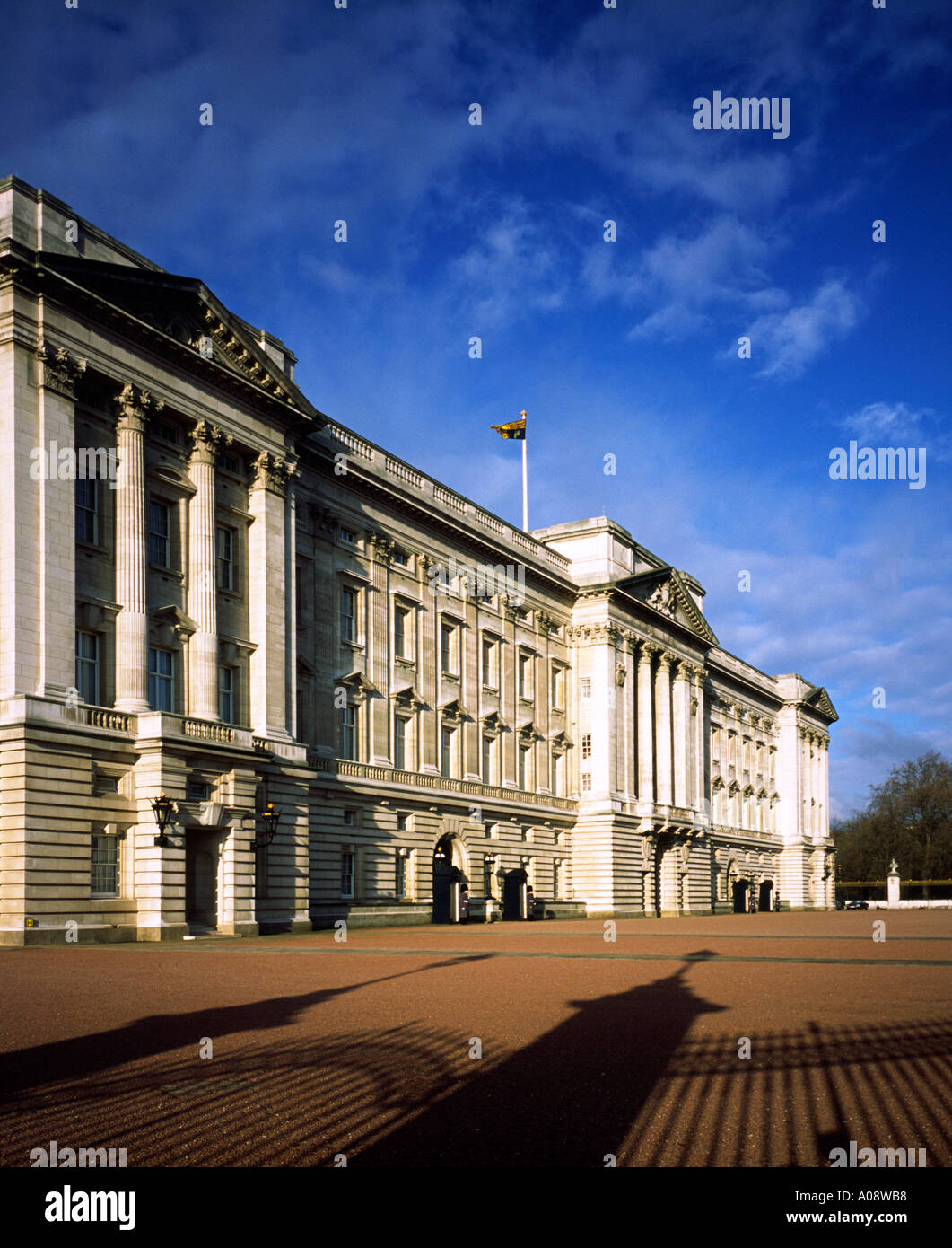 Buckingham Palace 1837 High Resolution Stock Photography and Images - Alamy