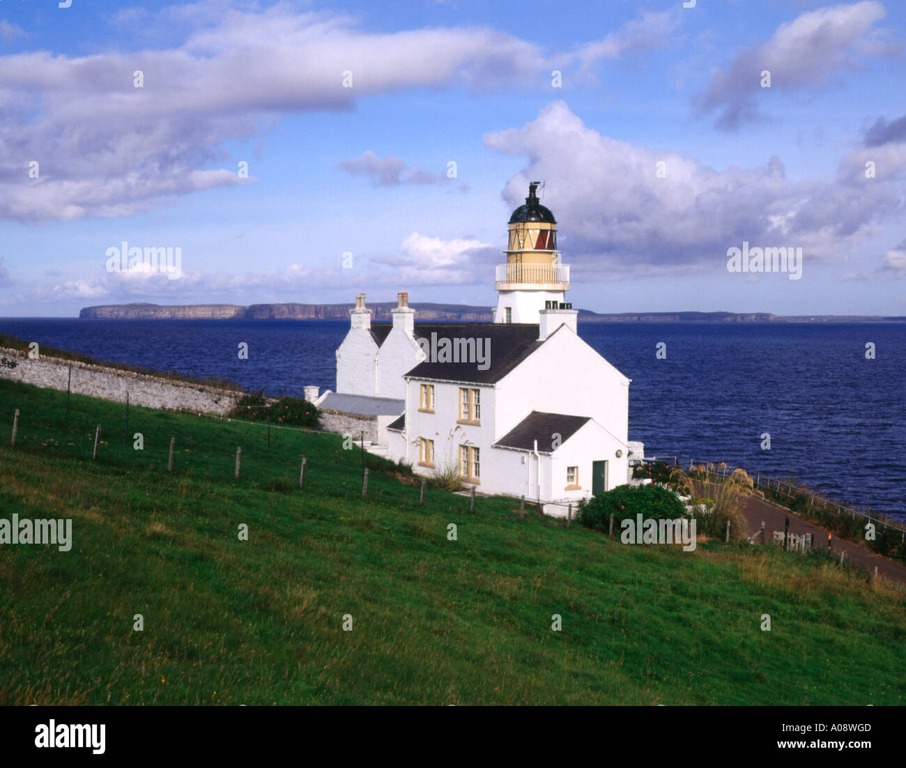 Thurso bay and pentland firth hi-res stock photography and images - Alamy