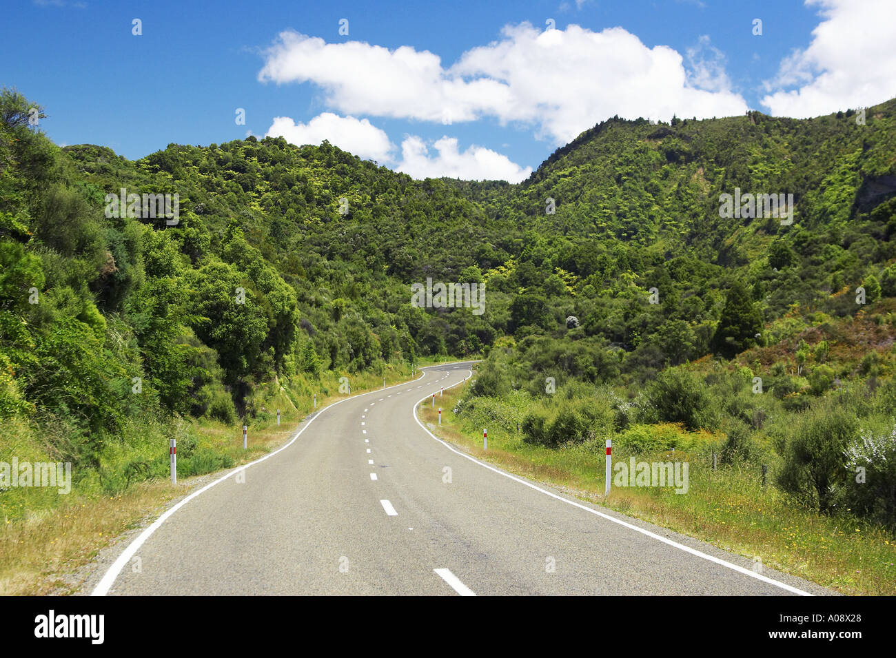 Hicks bay new zealand hi-res stock photography and images - Alamy
