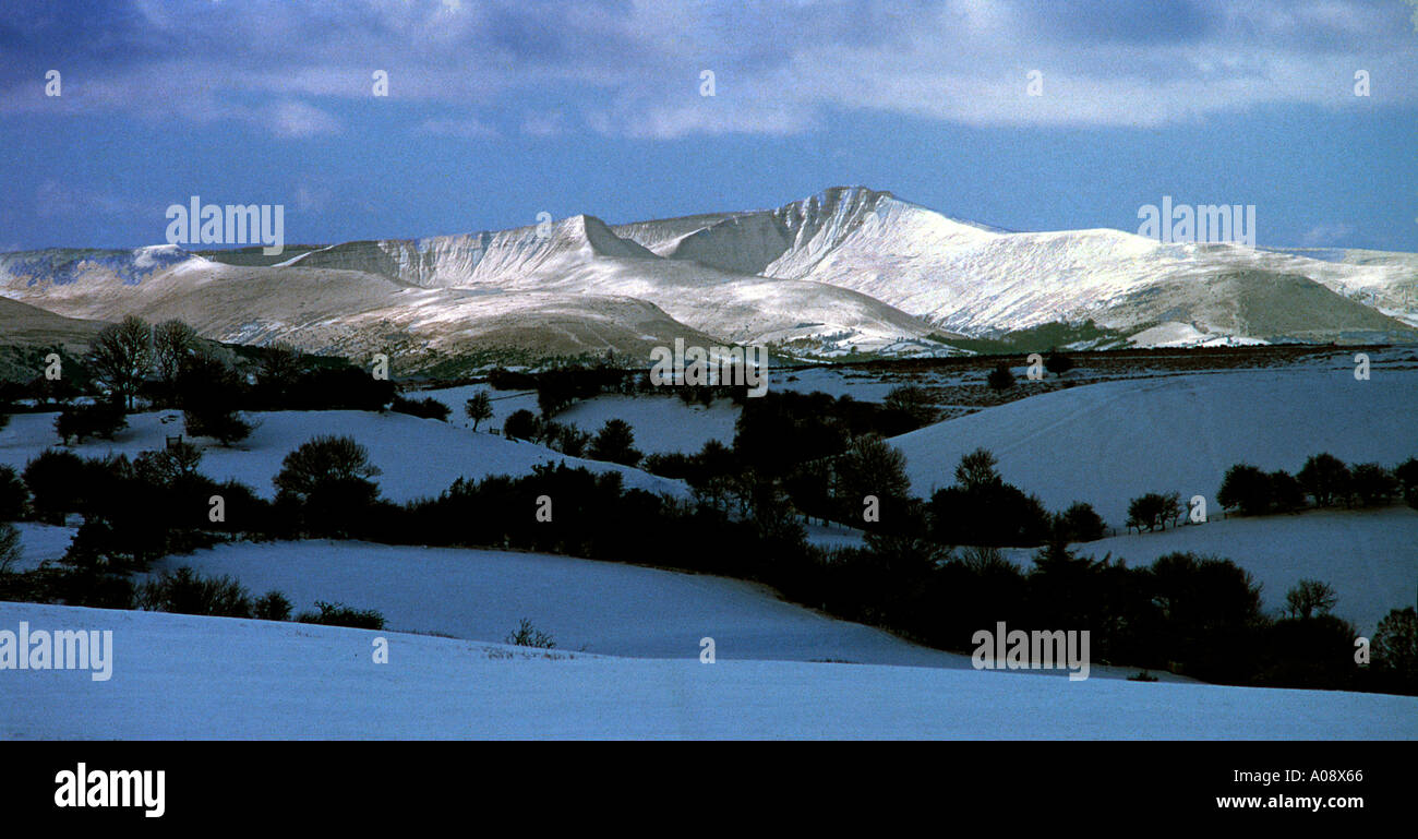 Snow in the Brecon Beacons Stock Photo - Alamy