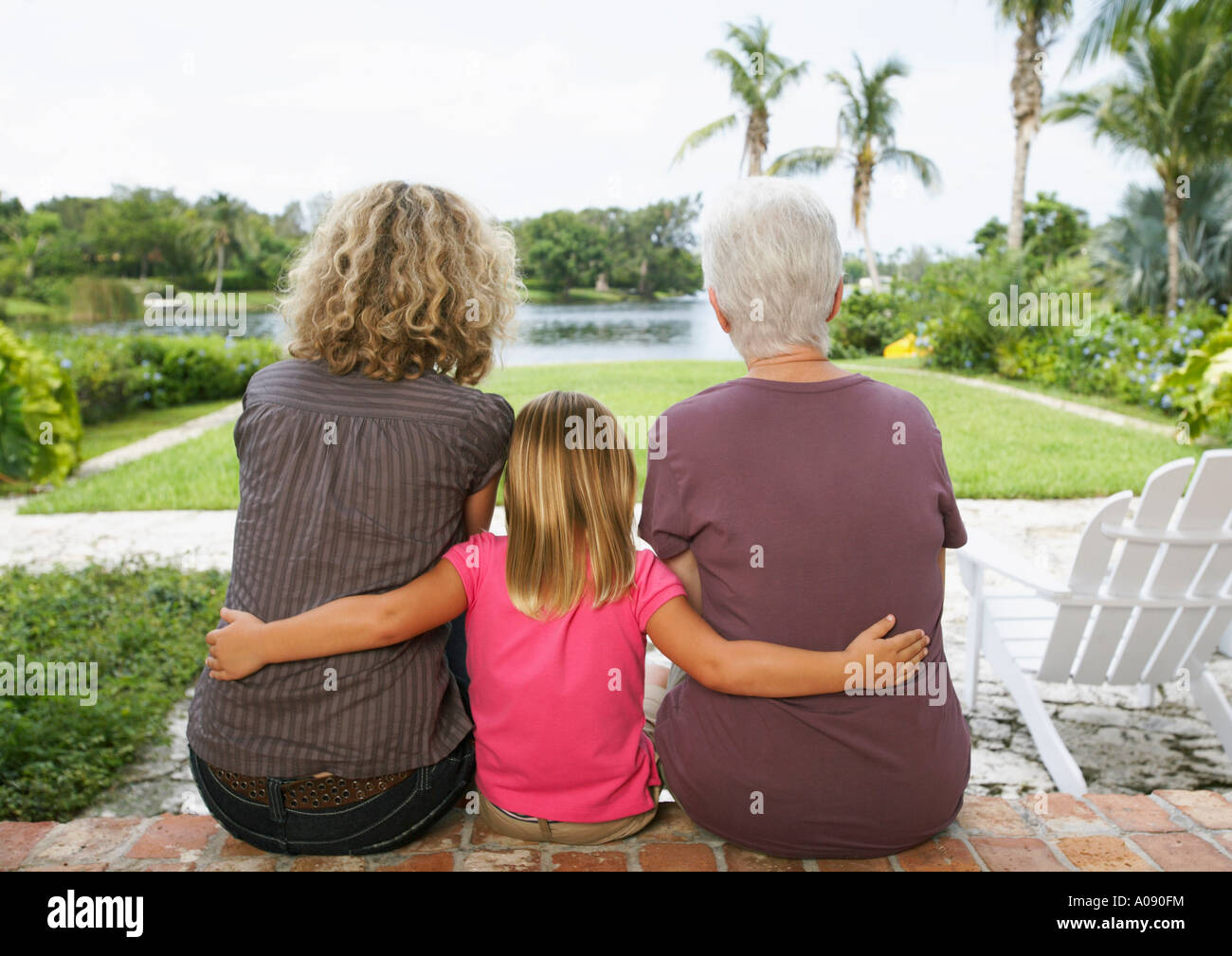 Multigenerational family garden hi-res stock photography and images - Alamy